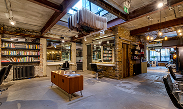 Celebrity hairdresser Adam Reed opens new salon